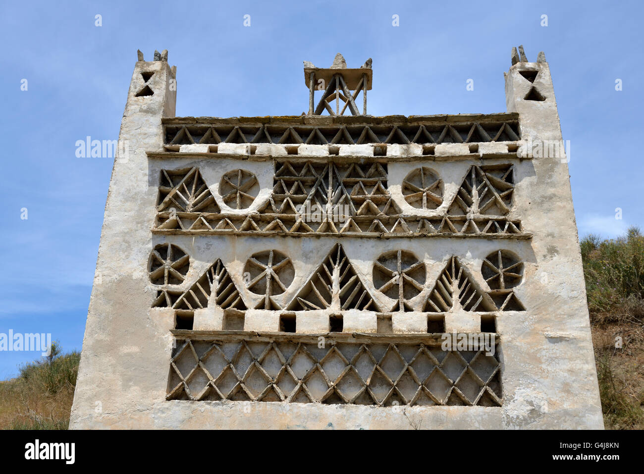 Pigeon house hi-res stock photography and images - Alamy