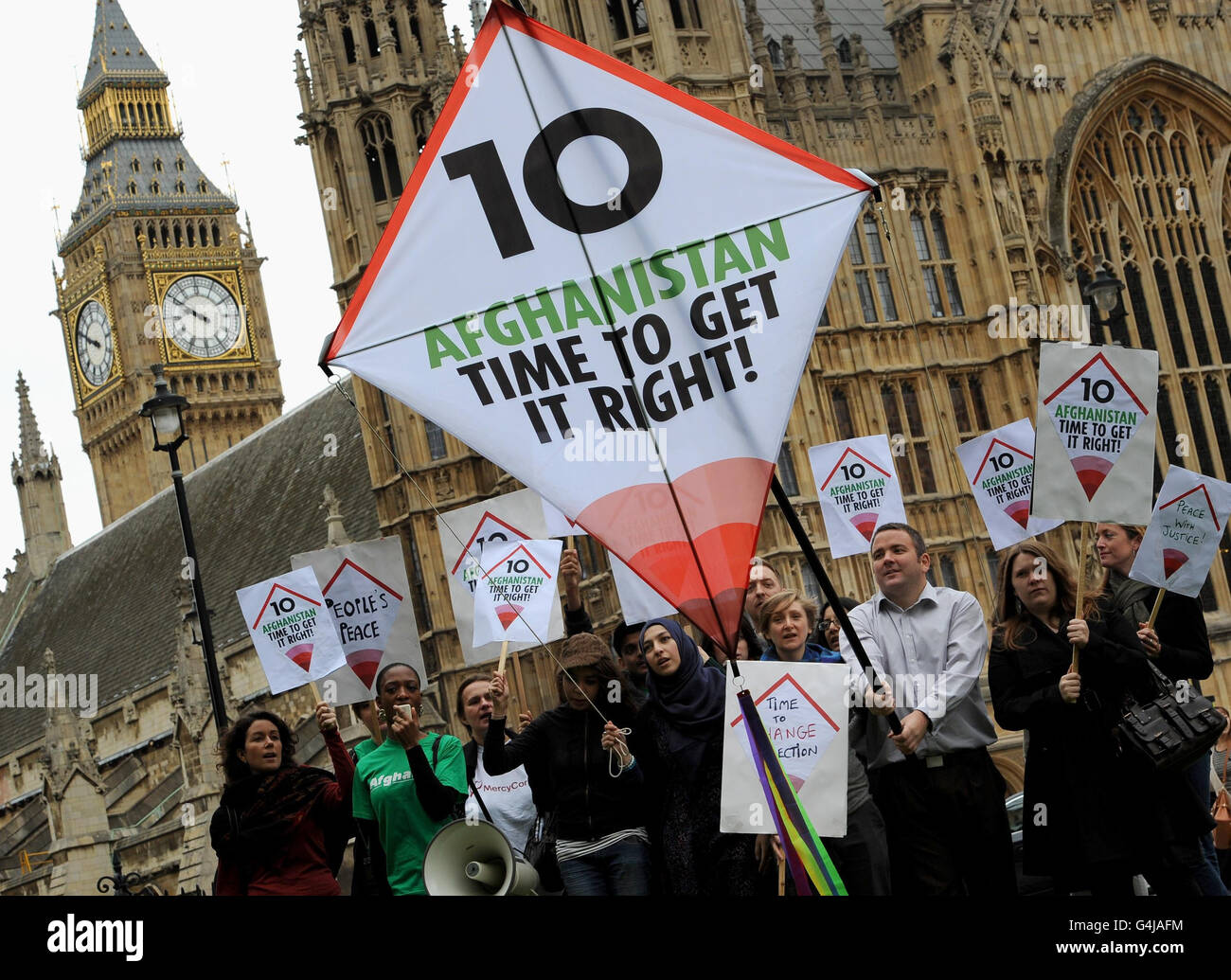 Military intervention hi-res stock photography and images - Alamy