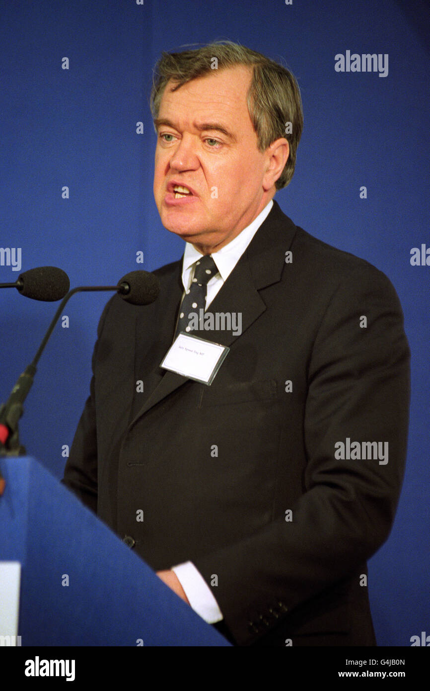 50th anniversary of the d day landings hi-res stock photography and ...