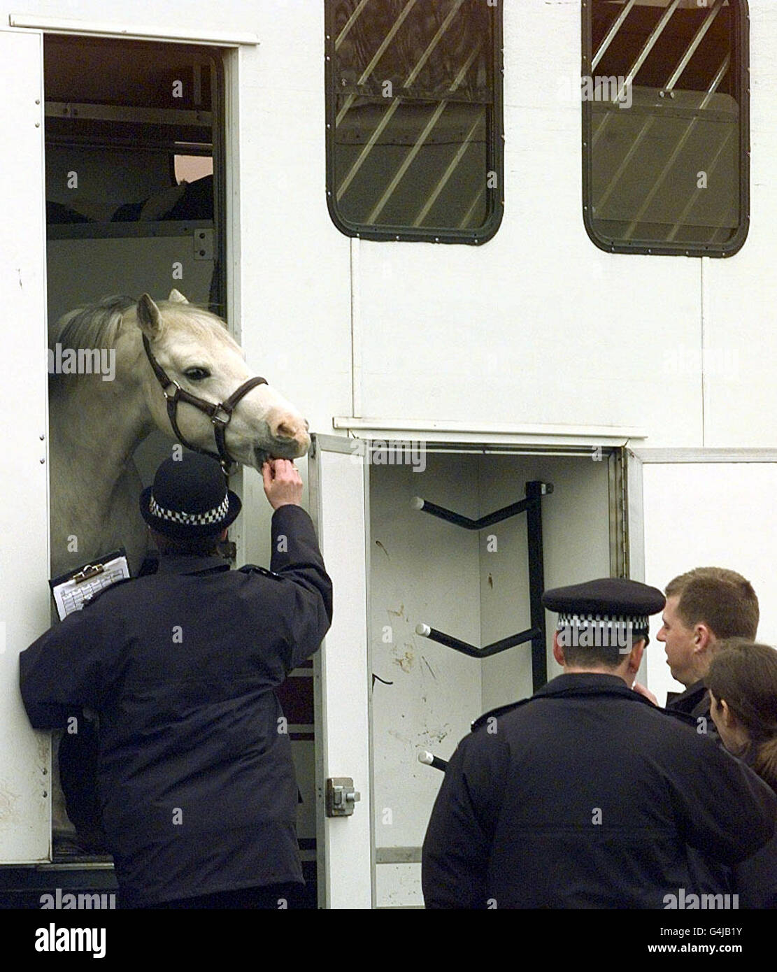 Police security at Grand National. Merseyside Police Officers search ...