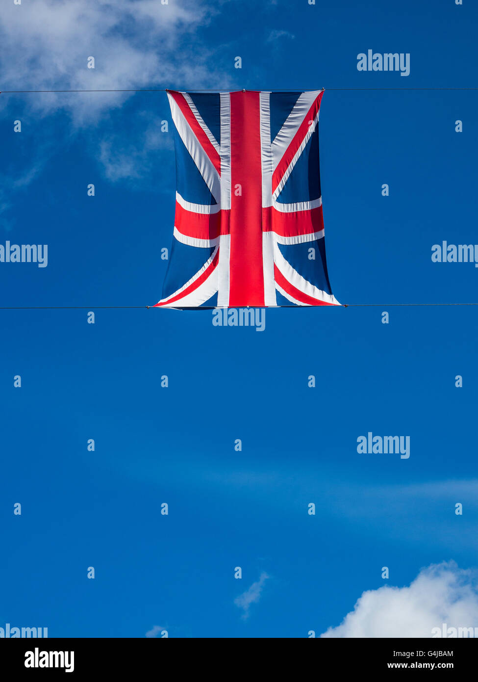 Union flags on the mall london marathon hi-res stock photography and ...