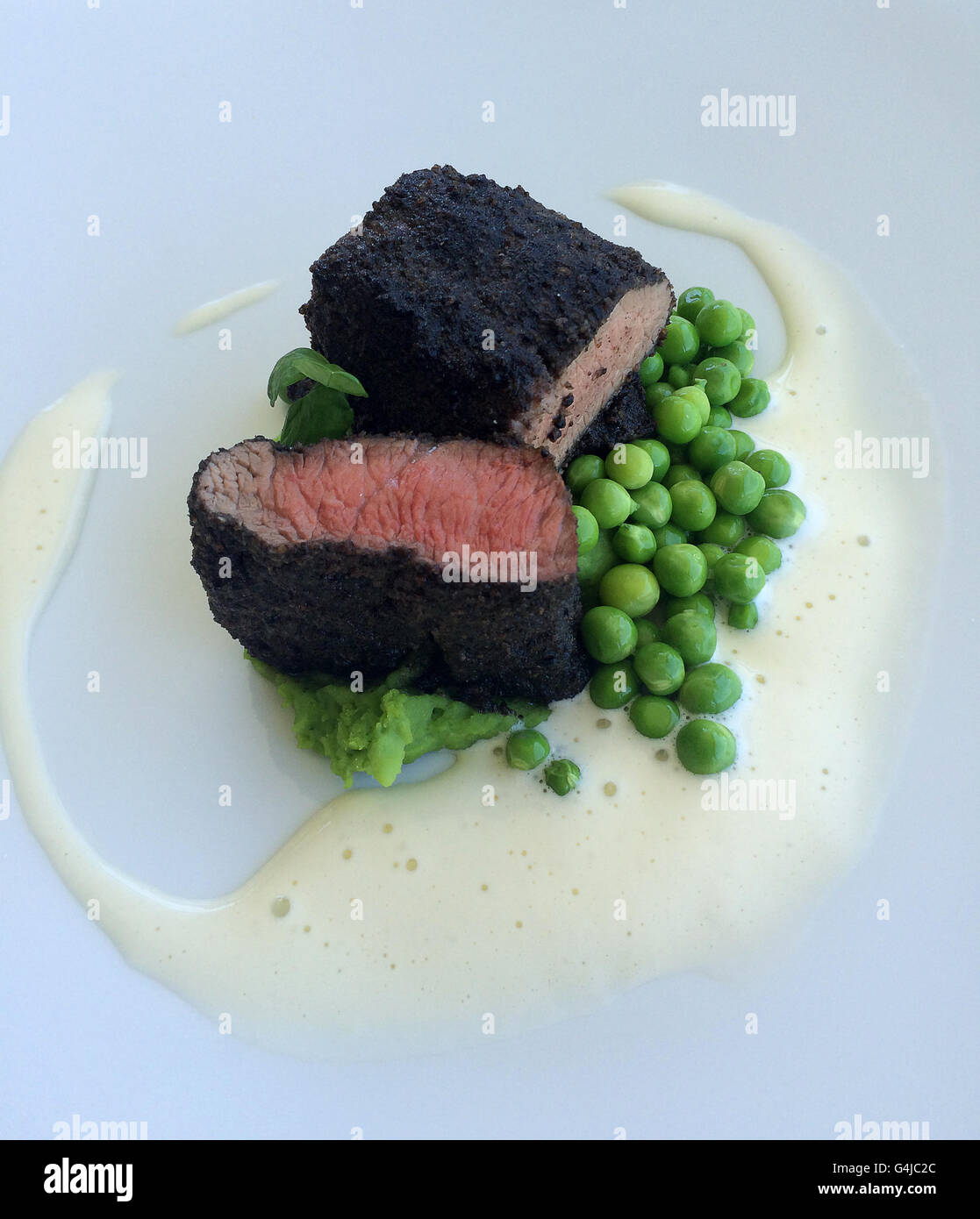 Medium Rare Lamb High Resolution Stock Photography and Images - Alamy