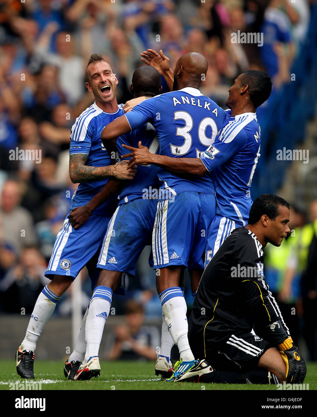Chelseas raul meireles hi-res stock photography and images - Alamy