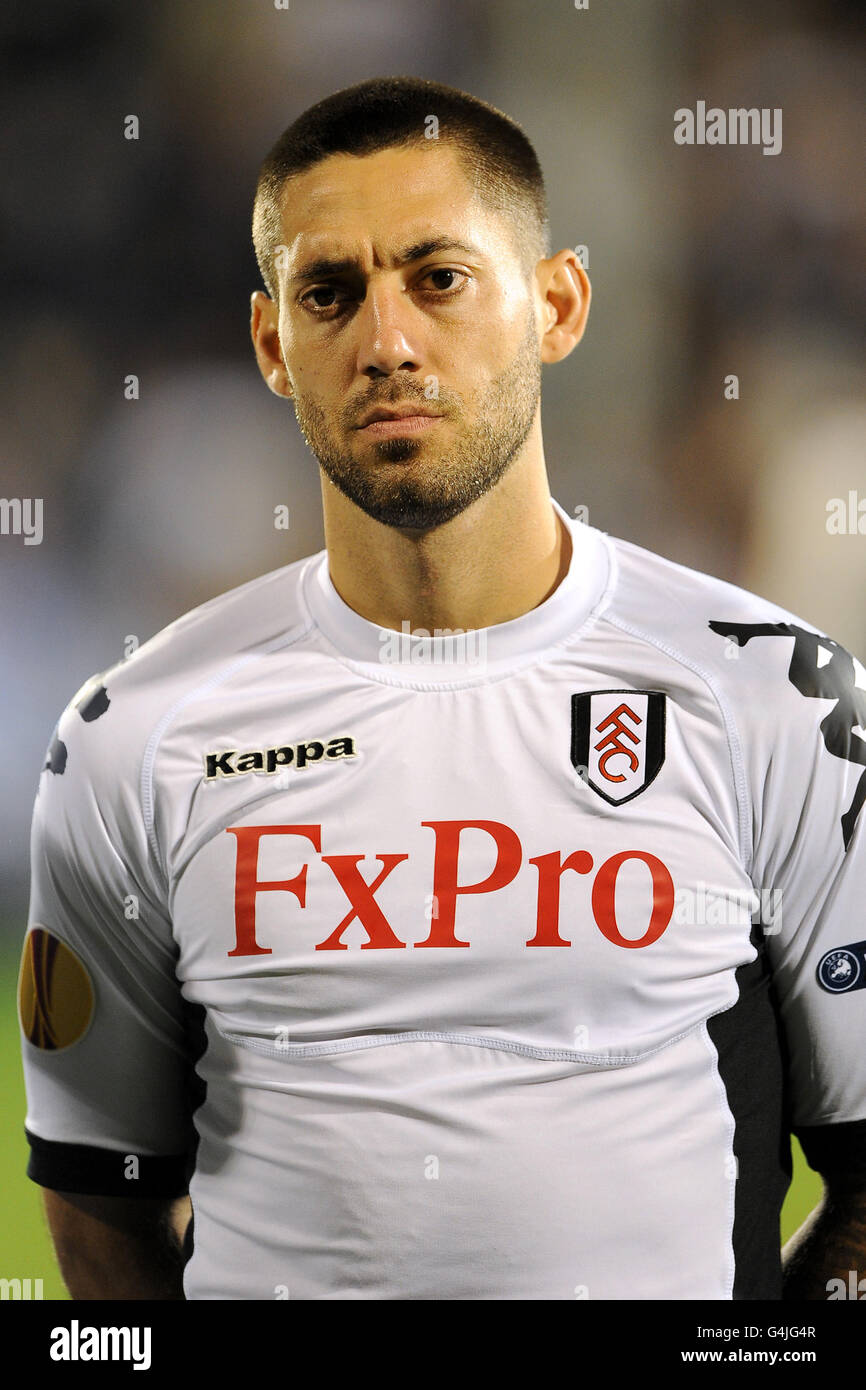 Clint dempsey craven cottage hi-res stock photography and images - Alamy