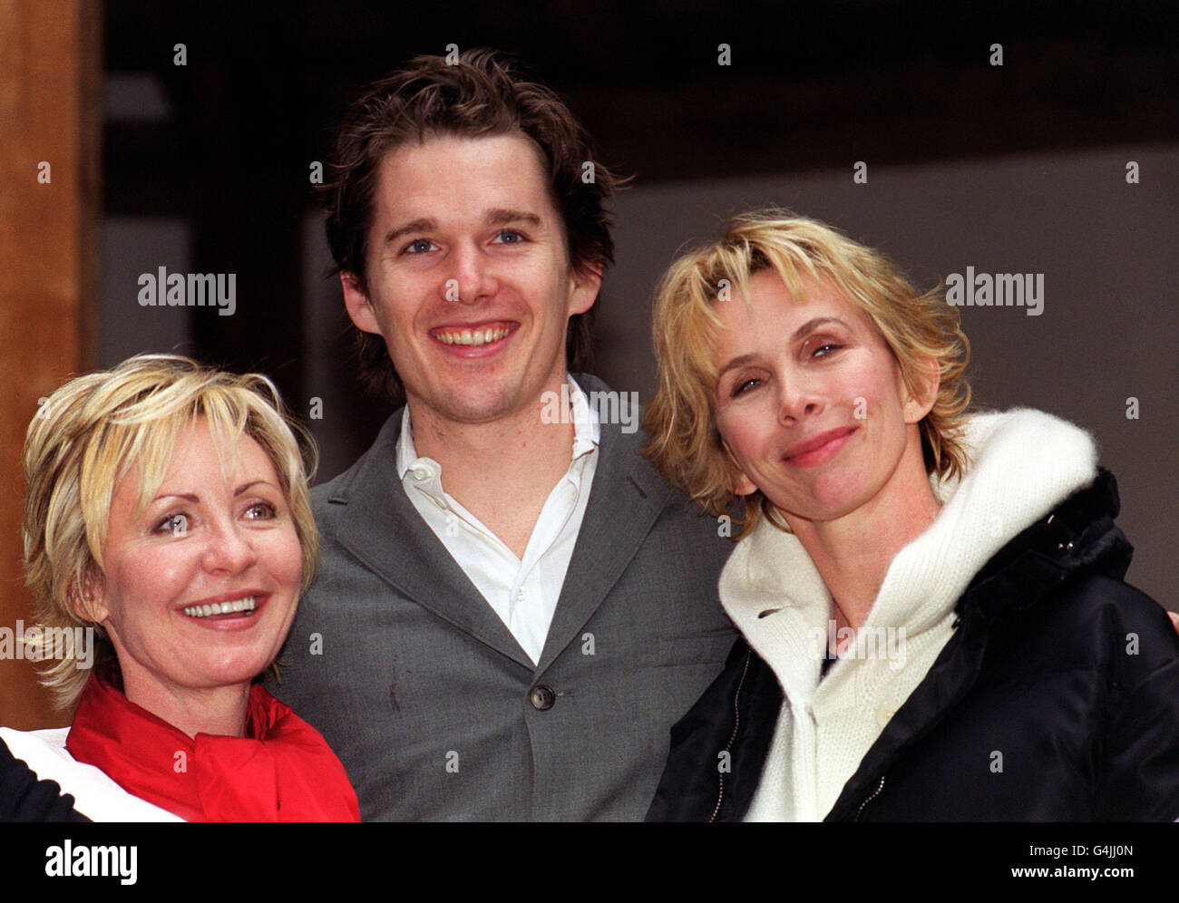 Shi Shi Singer High Resolution Stock Photography and Images - Alamy