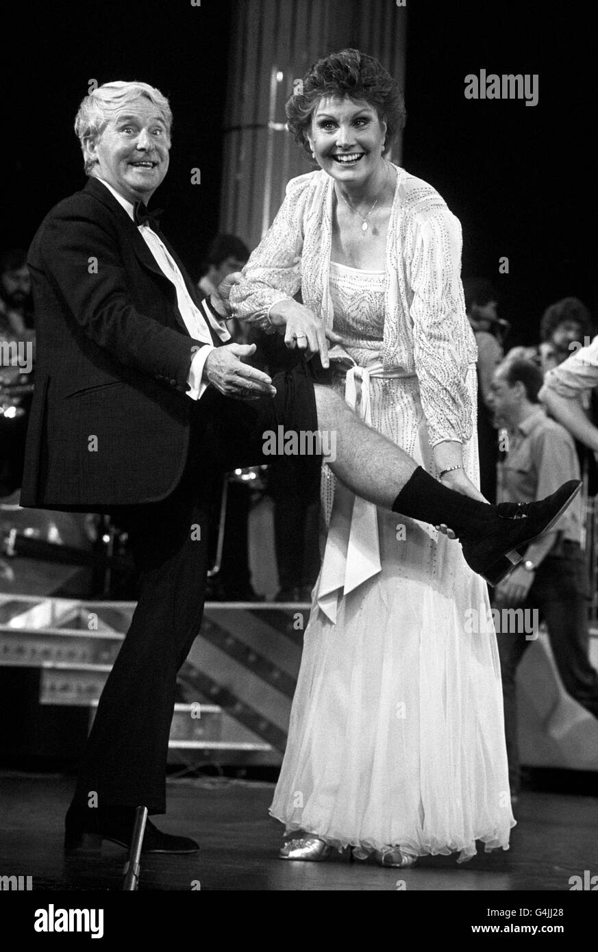 Angela rippon wise hi-res stock photography and images - Alamy