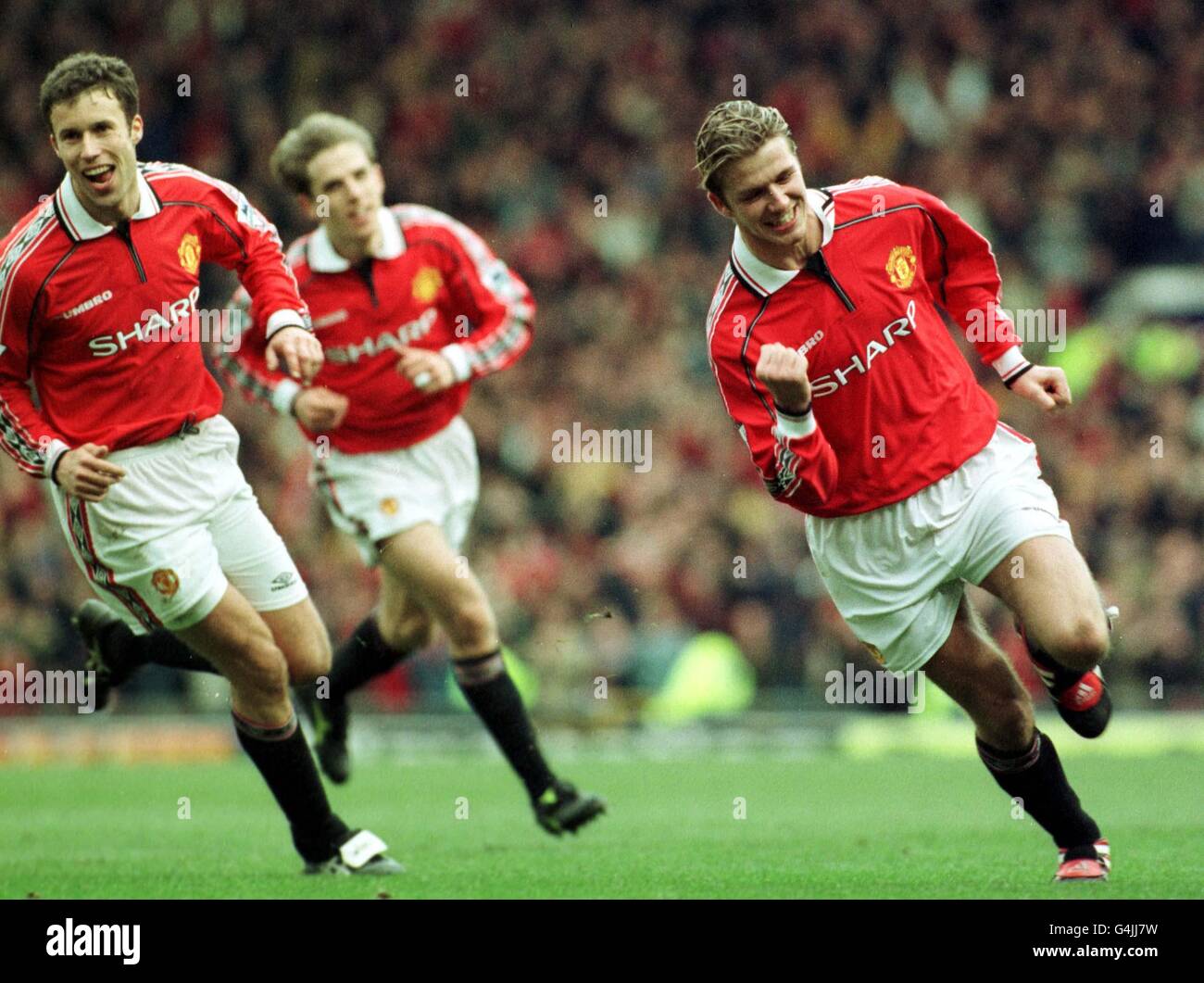 Sport football running david beckham hi-res stock photography and ...