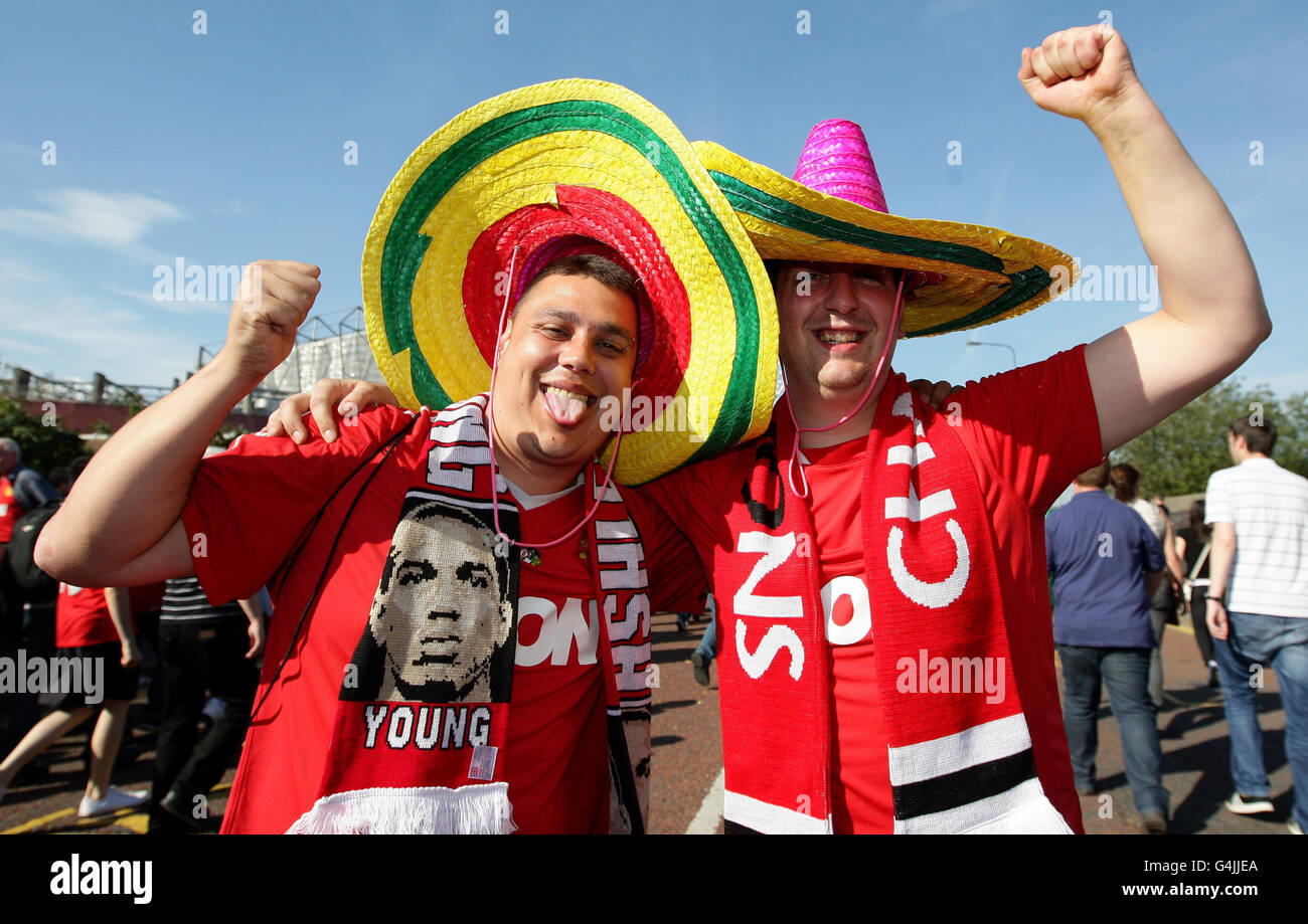Kirran Back (left) and Stephen Woods (right) from Chesham, arrive at ...