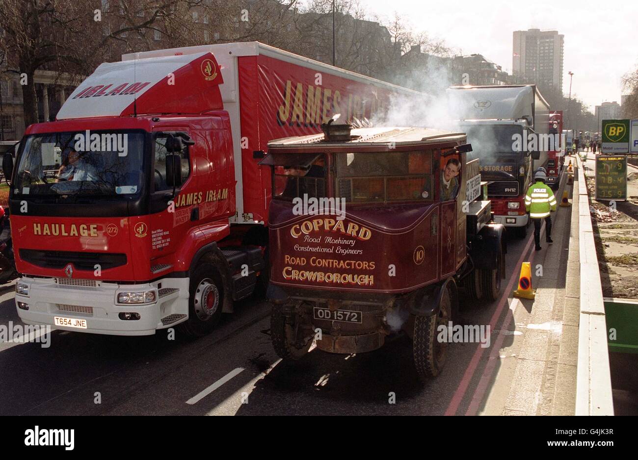 Lorry protest in London Stock Photo - Alamy
