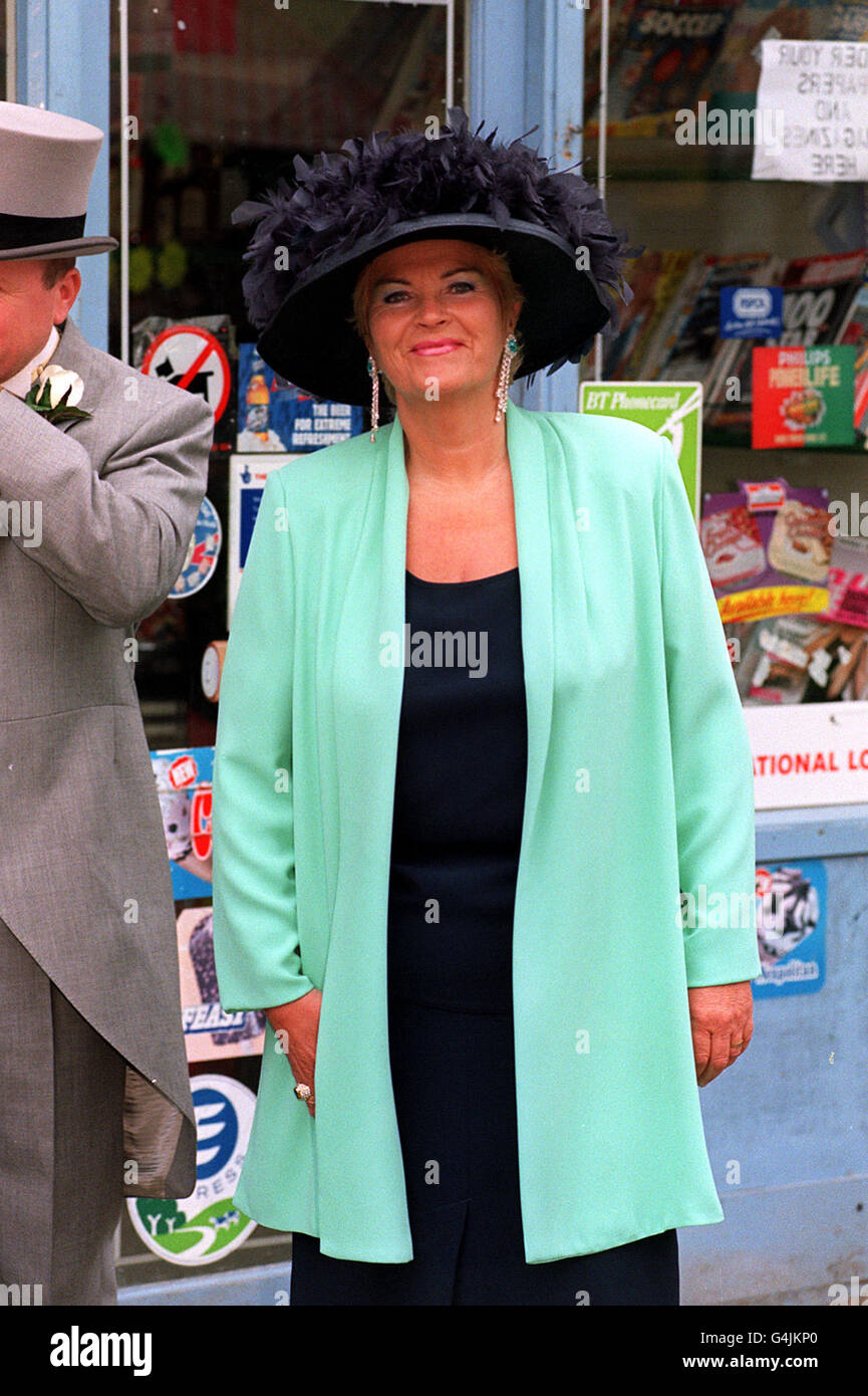 Pat pam st clement hi-res stock photography and images - Alamy