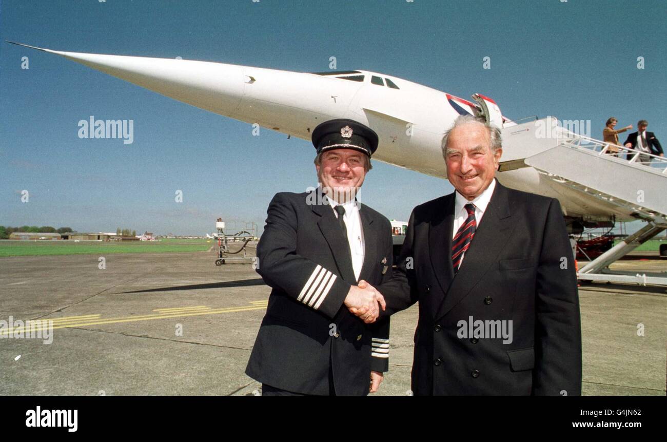 Former concorde test pilot hi-res stock photography and images - Alamy