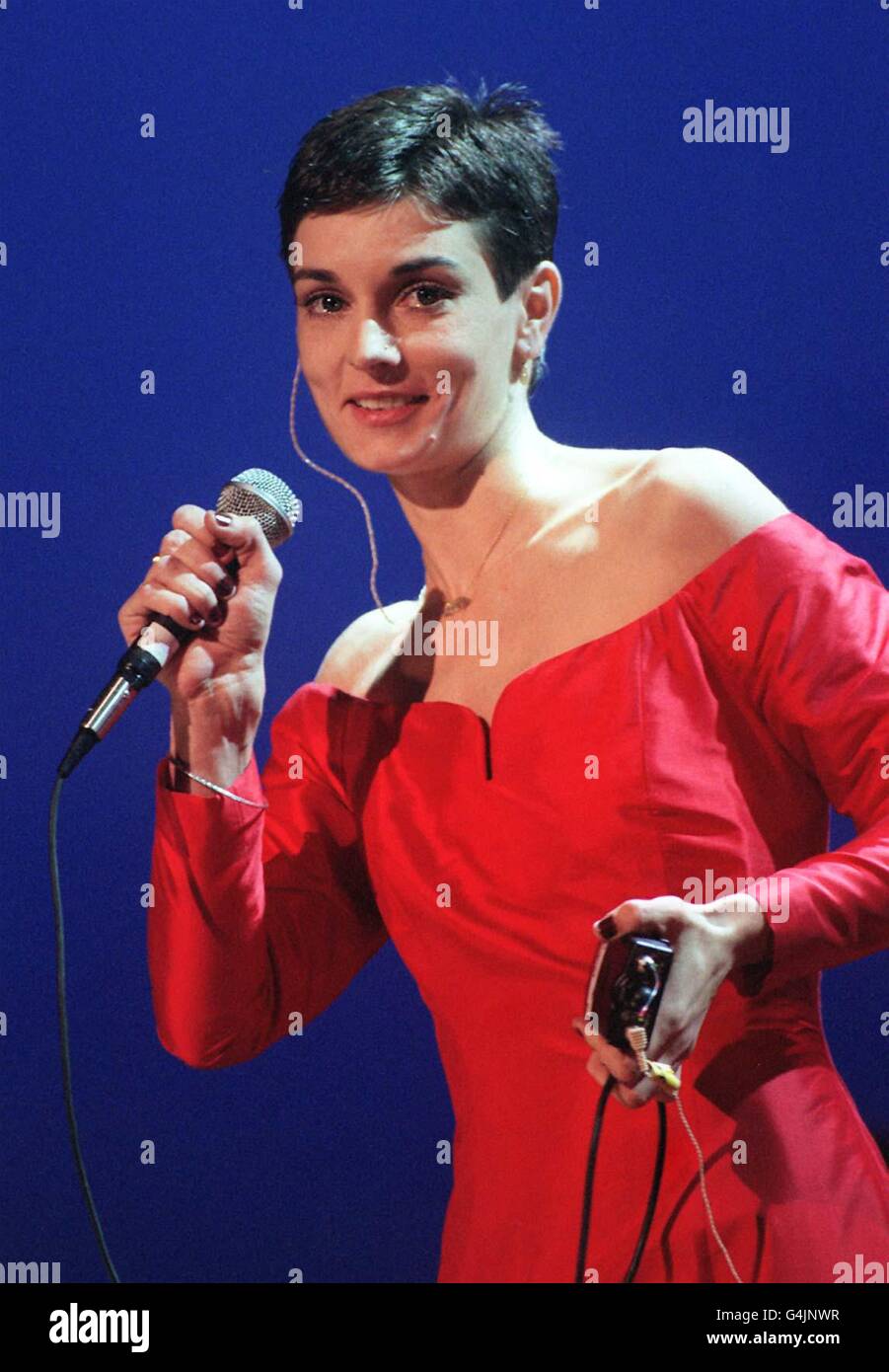 Sinead oconnor performs at the linda mccartney tribute hi-res stock ...