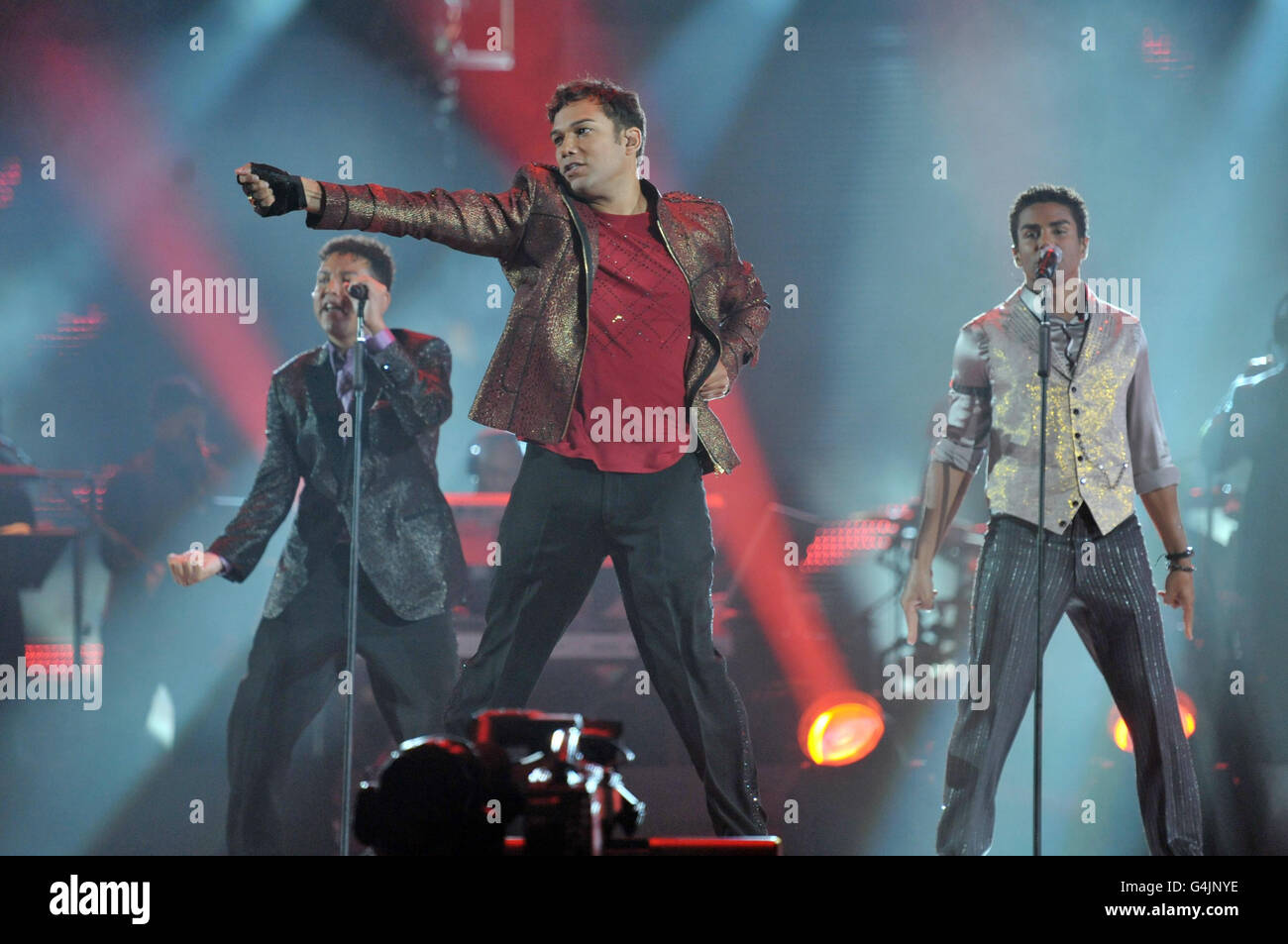 Tito Jackson's sons, nephews of Michael, the band 3T perform at the ...