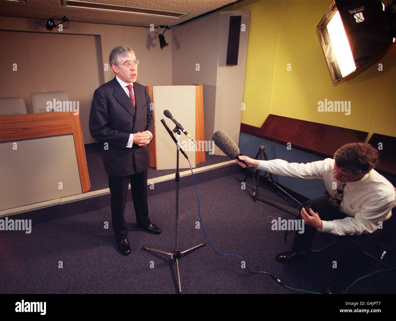 Augusto pinochet speaking hi-res stock photography and images - Alamy