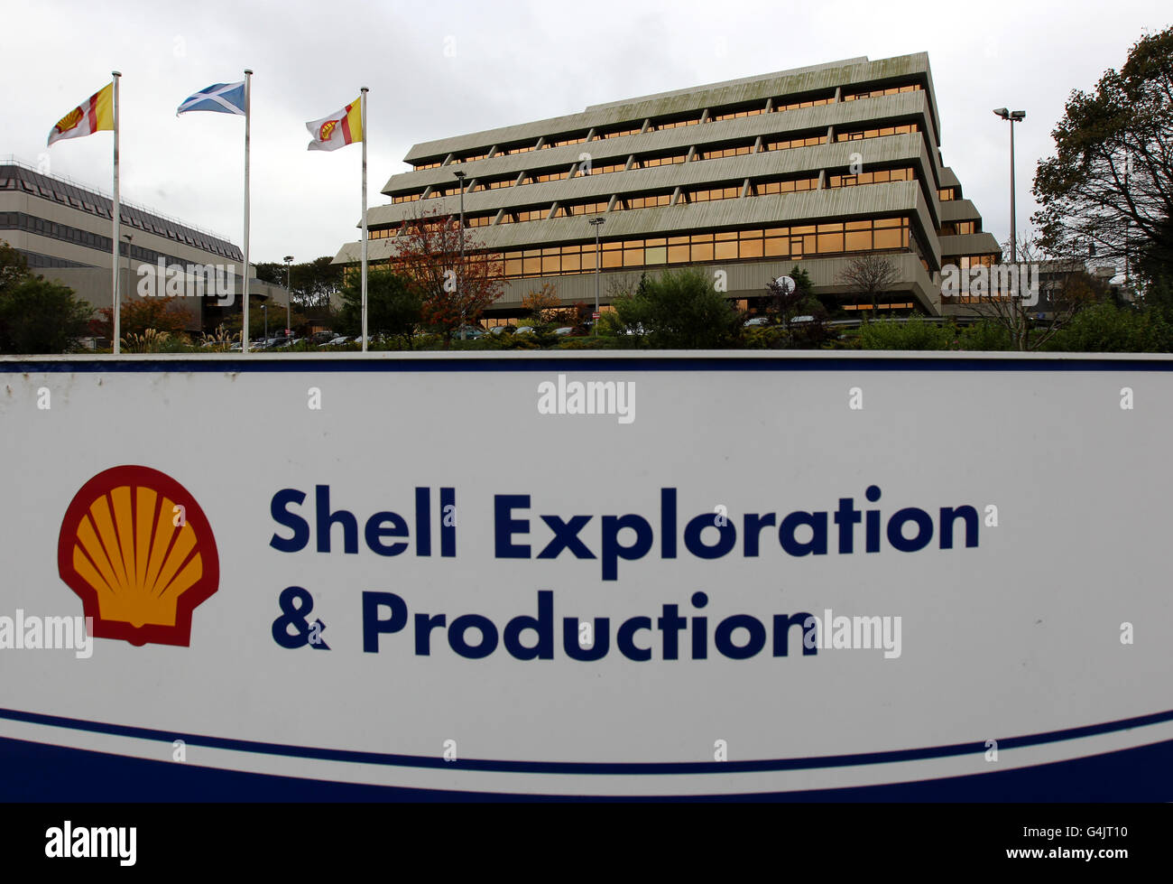At the shell offices in aberdeen hi-res stock photography and images ...