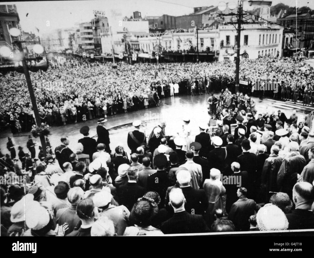 Royalty - Queen Elizabeth II Commonwealth Tour - New Zealand Stock ...
