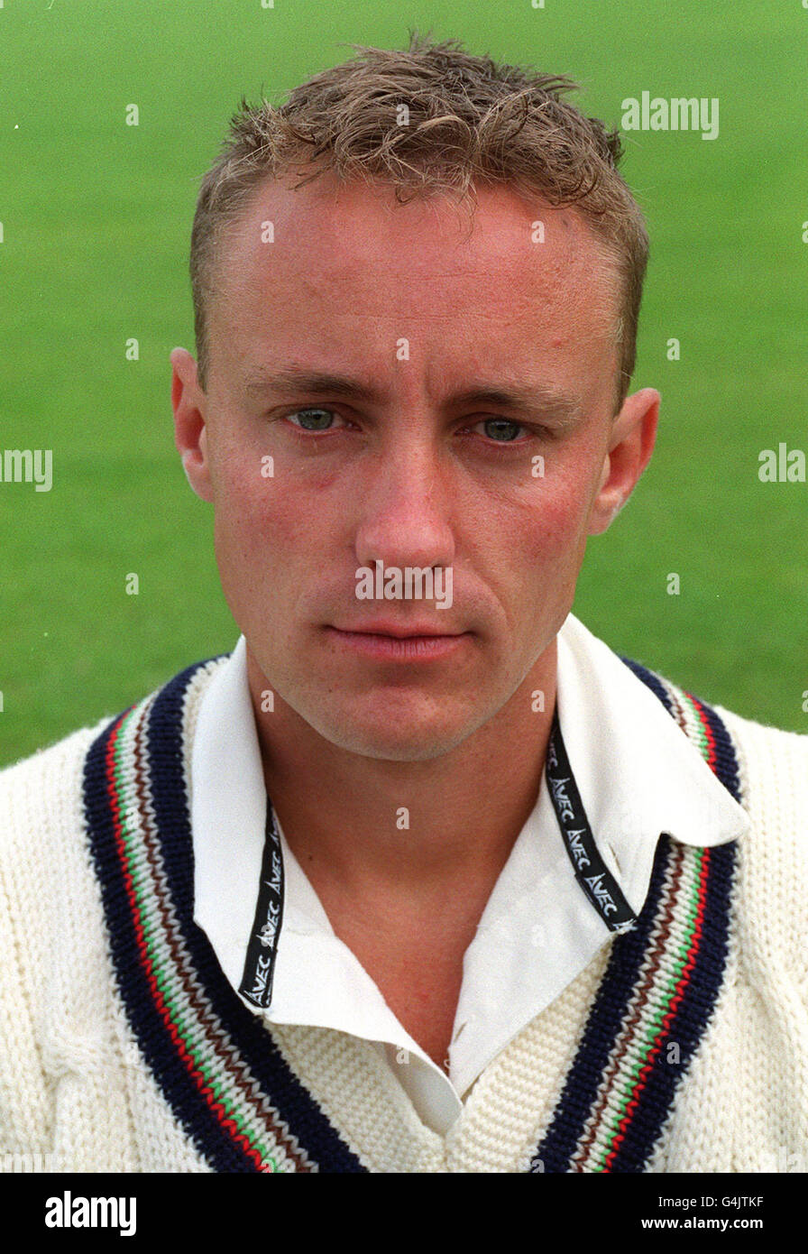 Dom hewson hi-res stock photography and images - Alamy