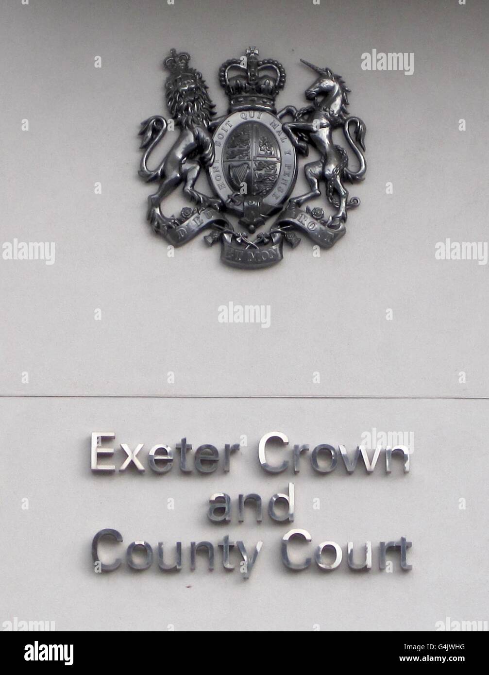 Crown court stock Stock Photo - Alamy