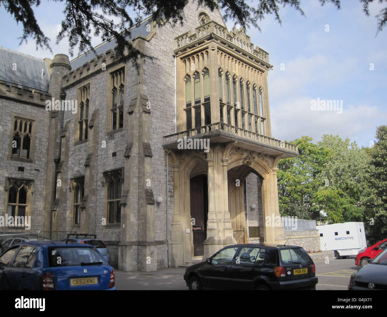 Taunton crown court hi-res stock photography and images - Alamy