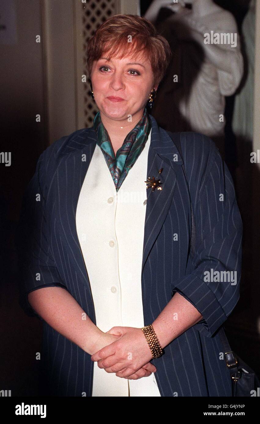 Anne diamond tv presenter hi-res stock photography and images - Alamy