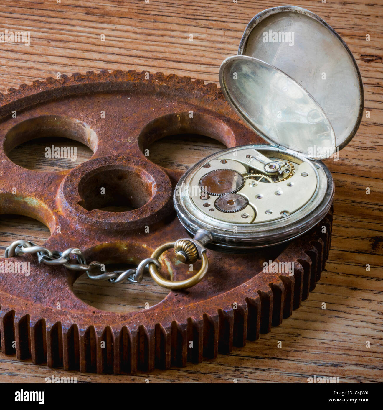 Group gear hi-res stock photography and images - Alamy