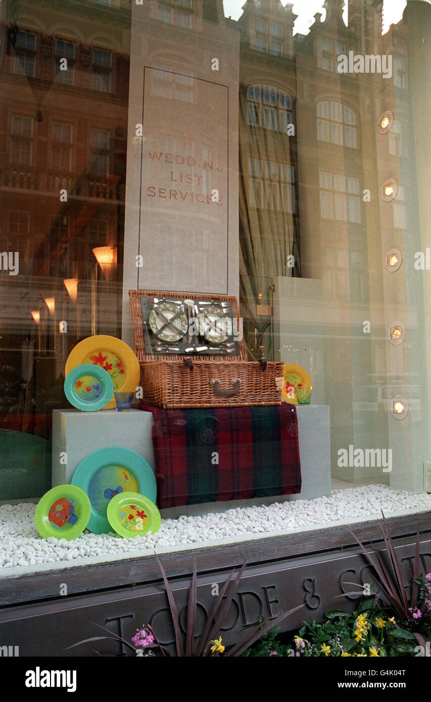 Thomas goode hi-res stock photography and images - Alamy