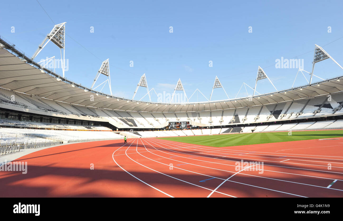 Olympic stadium track completed hi-res stock photography and images - Alamy