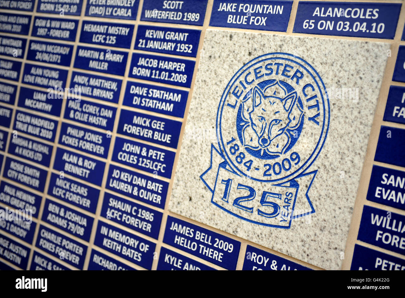 Leicester city badge hi-res stock photography and images - Alamy