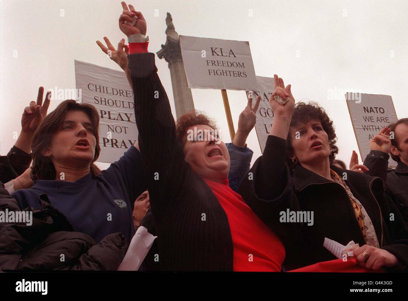 Pro-NATO Albanian rally/London Stock Photo - Alamy