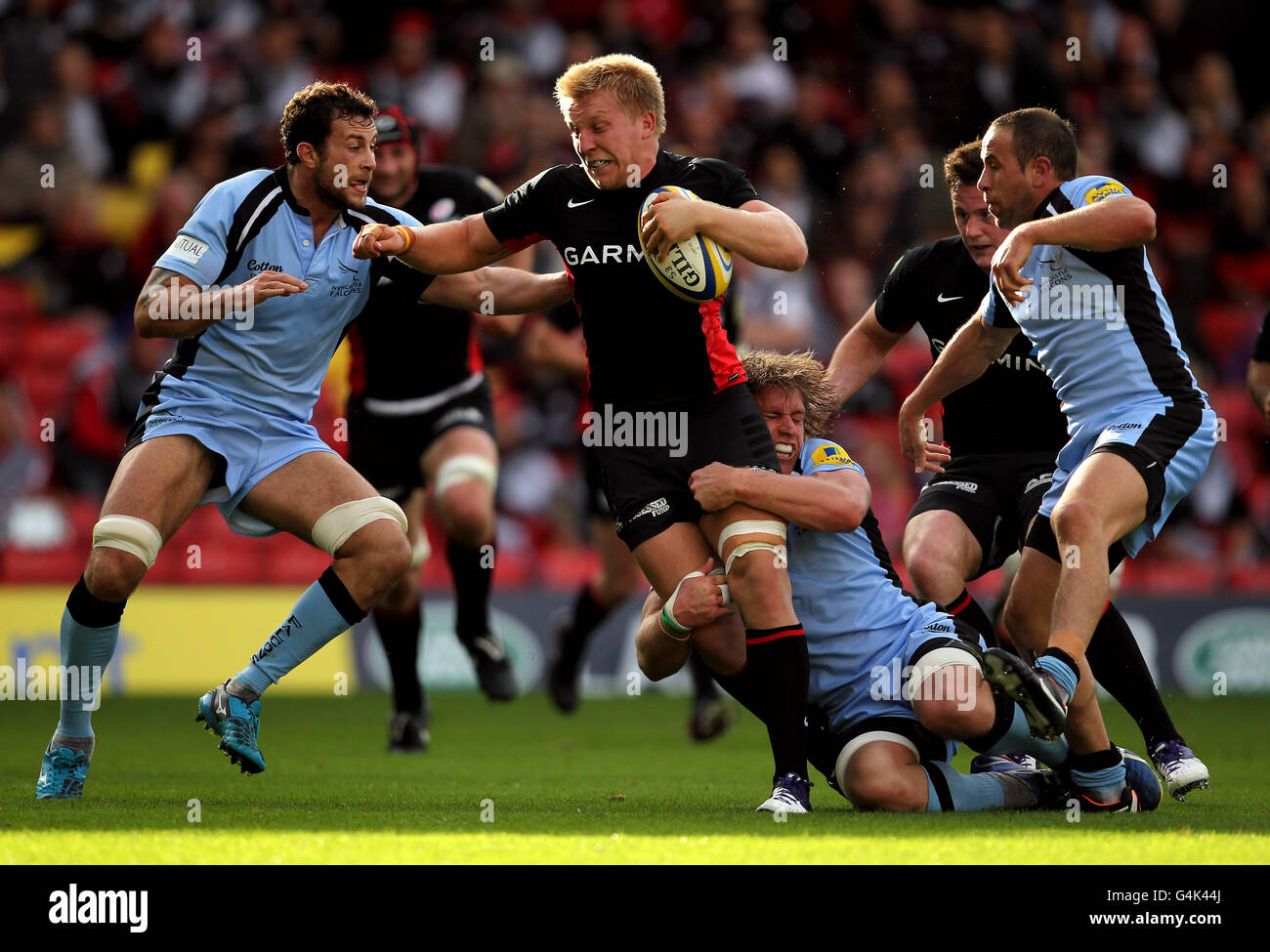 Saracens' Jackson Wray battles through pressure from Newcastle Stock ...