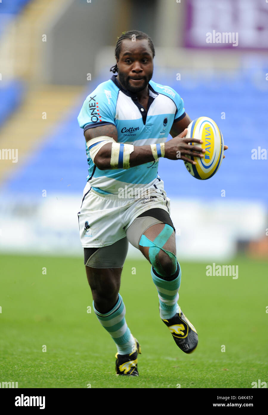 Worcester warriors marcel garvey hi-res stock photography and images ...