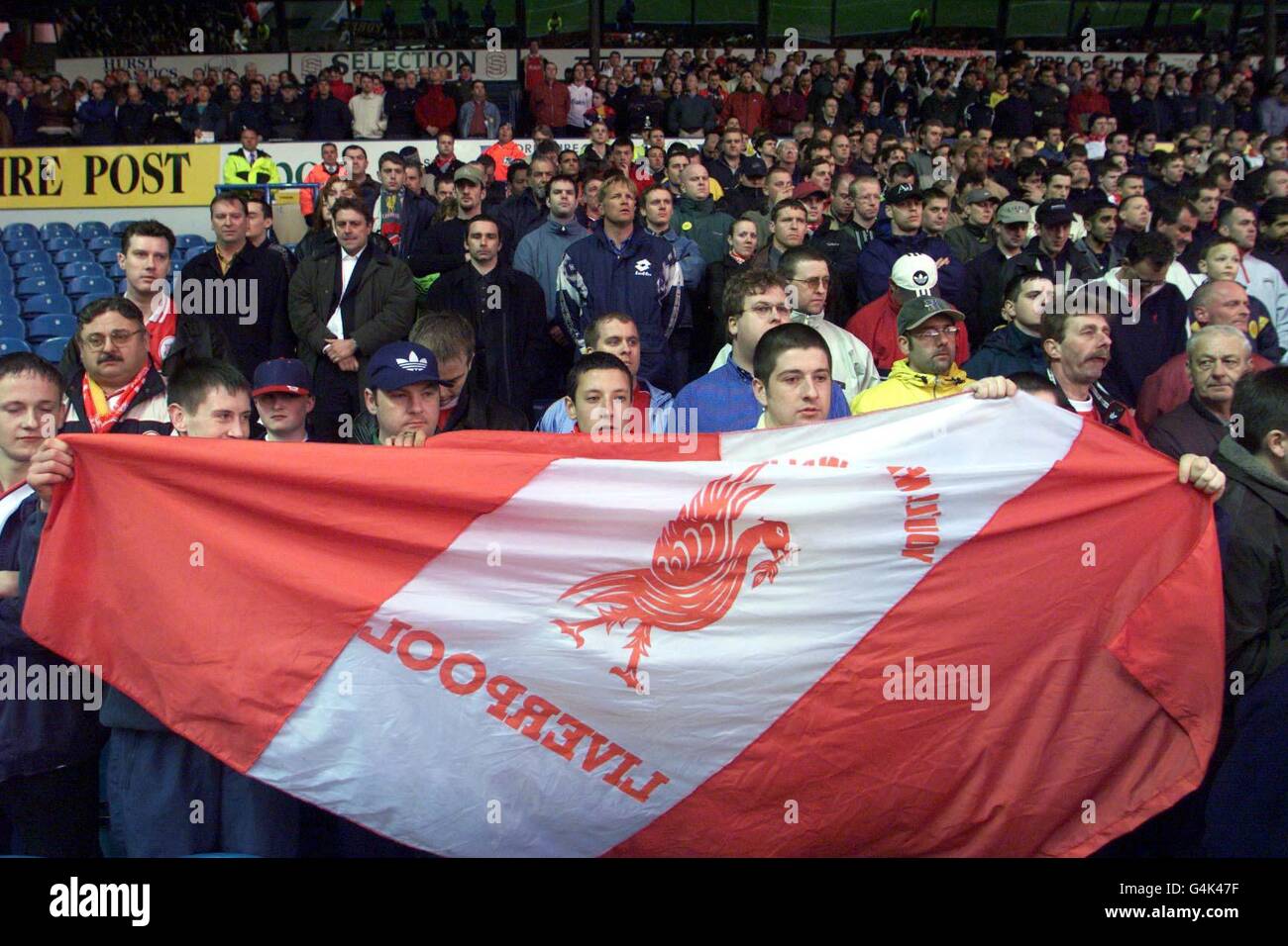 Liverpool fans sad hi-res stock photography and images - Alamy