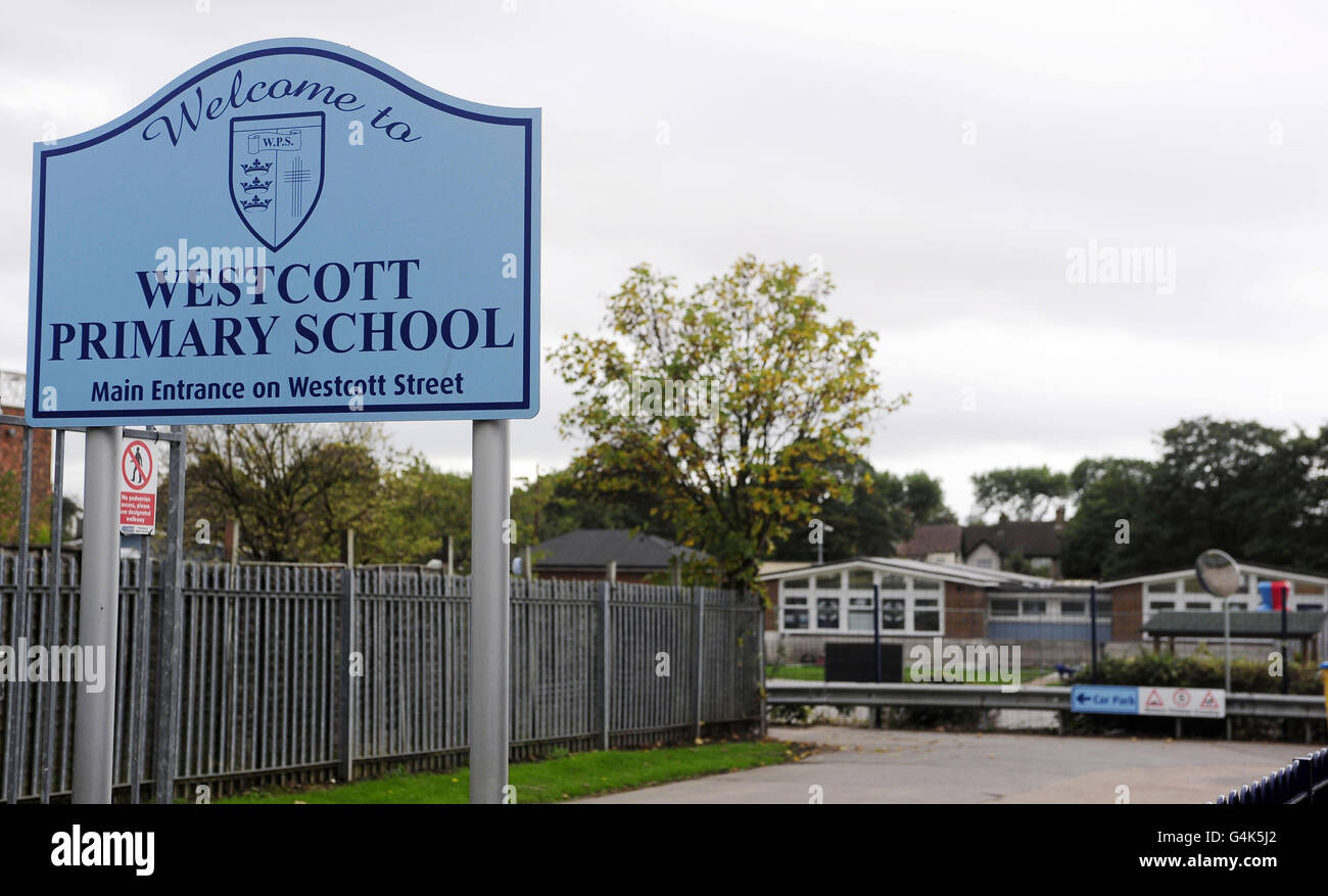 A general view of westcott primary school in hull hi-res stock photography and images - Alamy