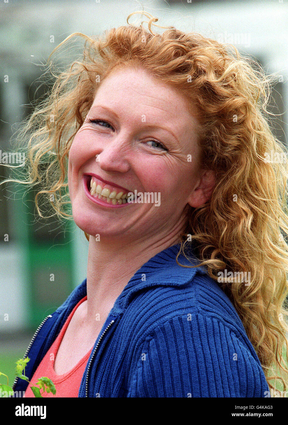 Charlie dimmock hi-res stock photography and images - Alamy