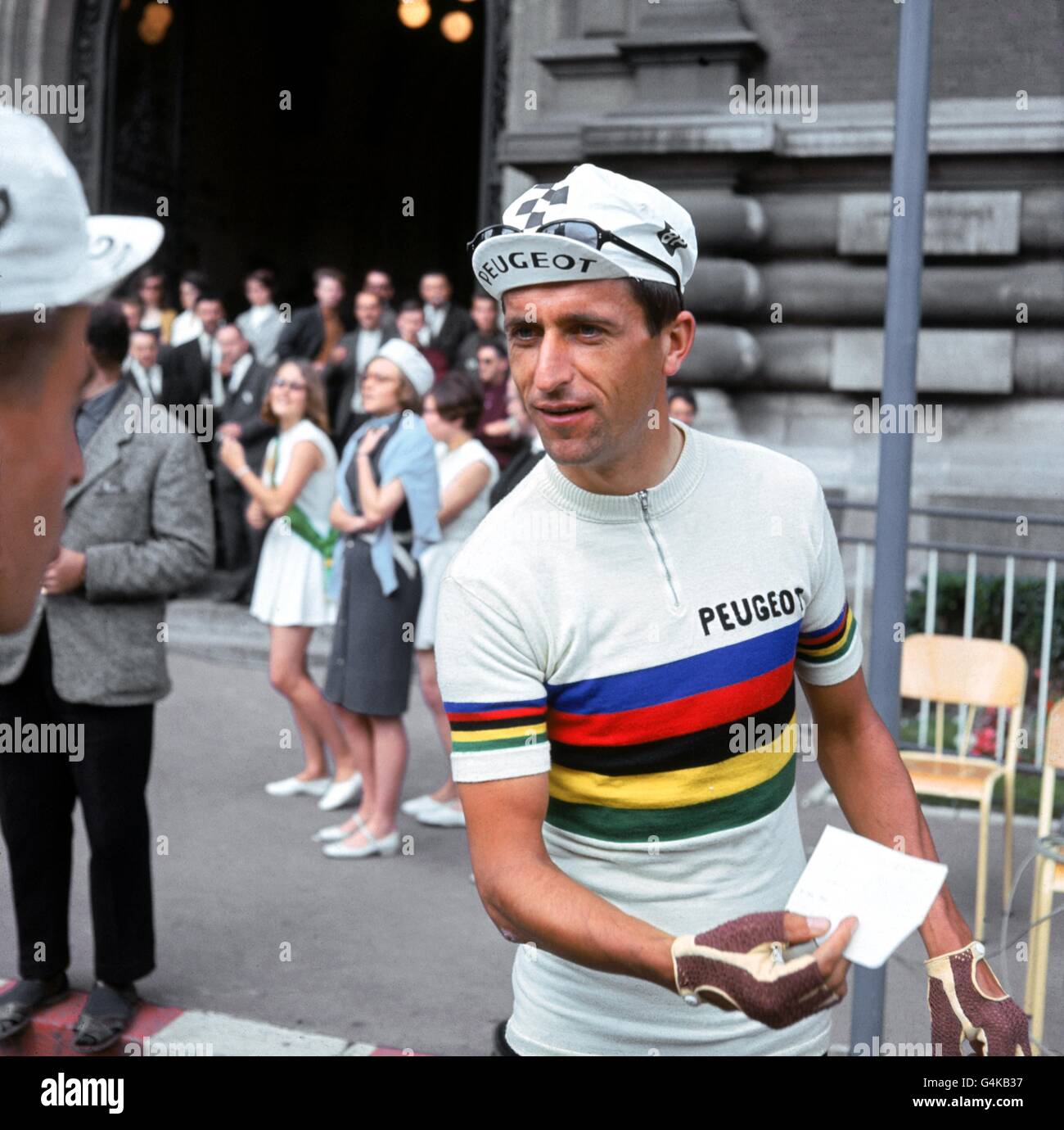 Tommy simpson hi-res stock photography and images - Alamy