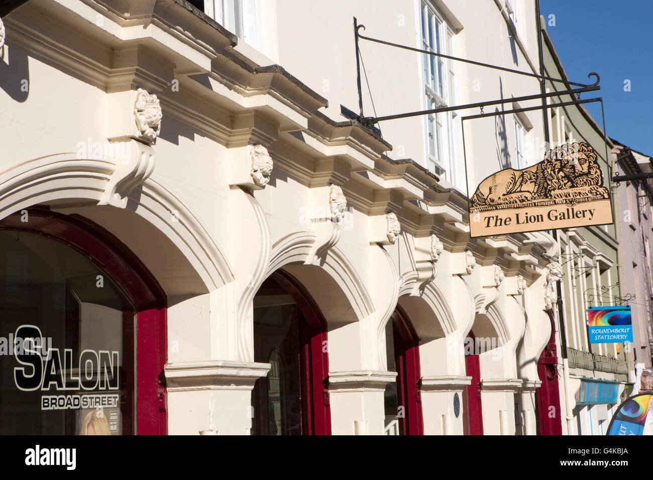 Victorian shop fronts hi-res stock photography and images - Alamy
