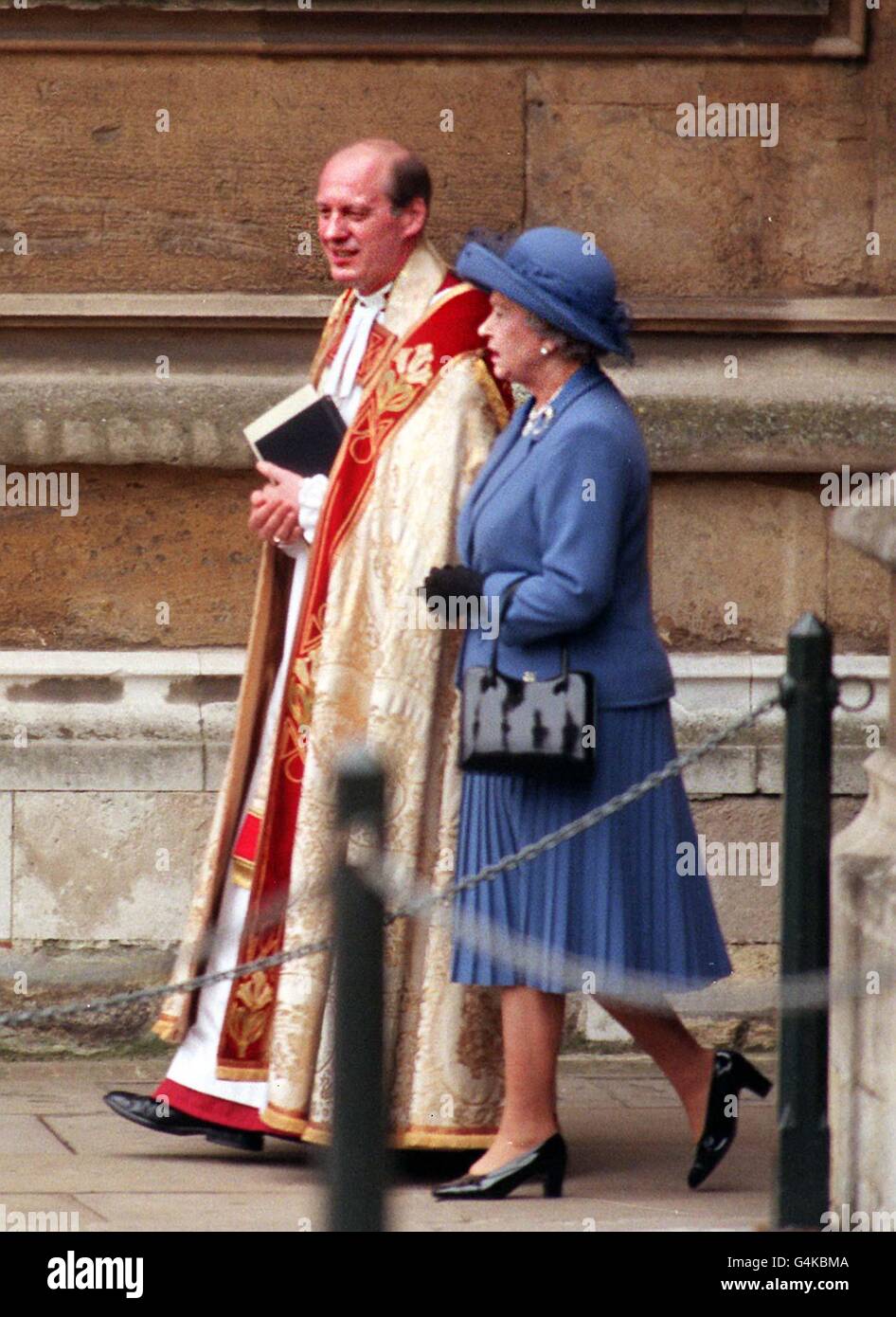 The Queen and the Rt Rev David John, Dean of Windsor Castle, leaving St ...