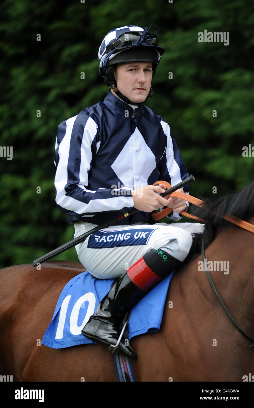 Horse Racing - Nottingham Racecourse Stock Photo - Alamy