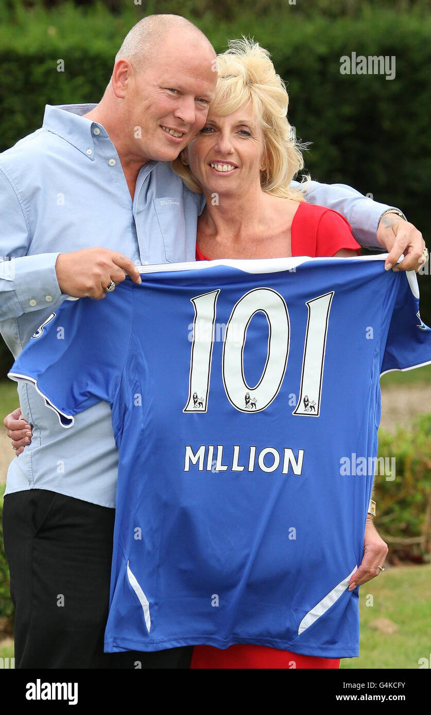 Chelsea fans Dave and Angela Dawes from Wisbech, Cambridgeshire ...