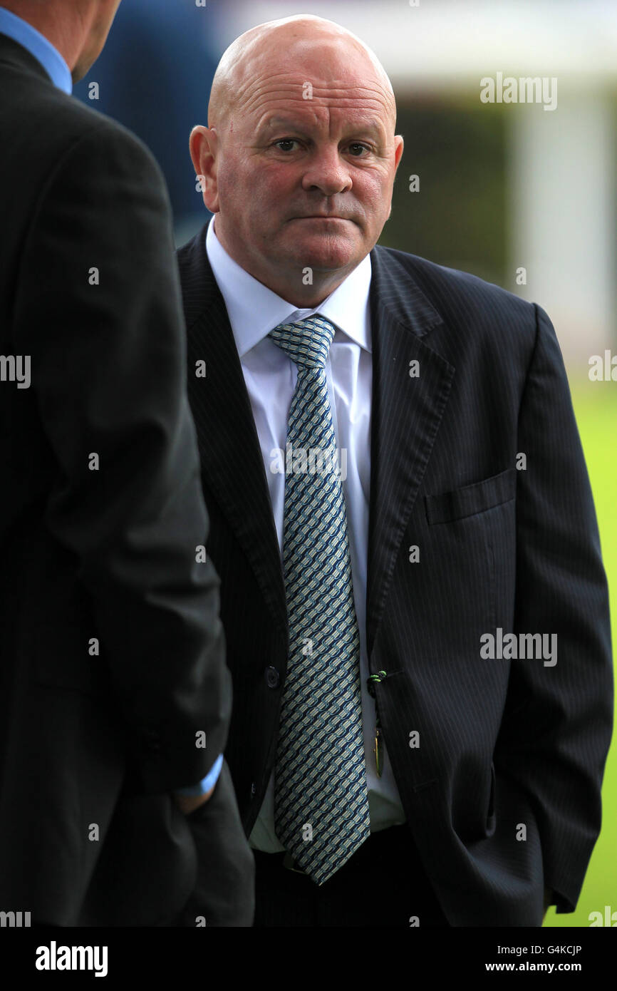 David nicholls horse hi-res stock photography and images - Alamy