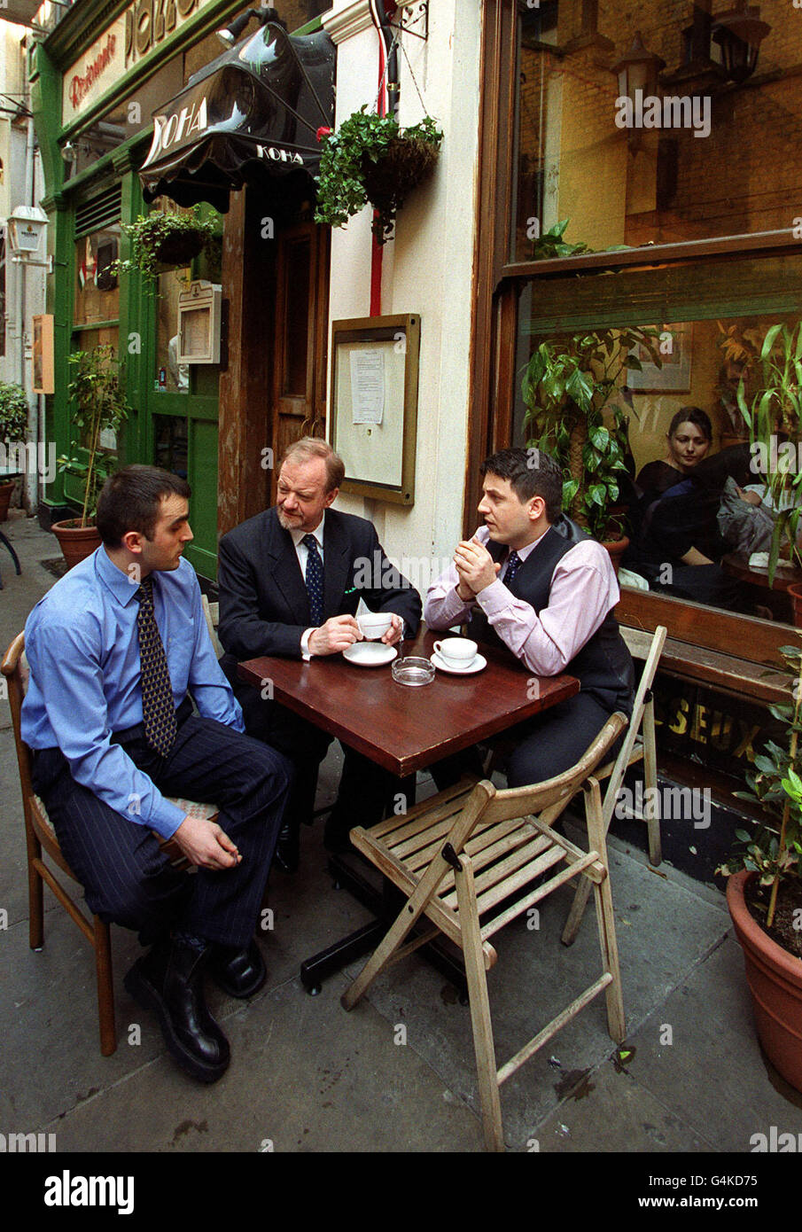 Cook kosovo cafe hi-res stock photography and images - Alamy