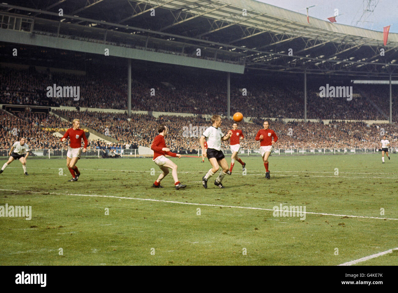 England v West Germany - 1966 World Cup Final - Wembley Stadium Stock ...