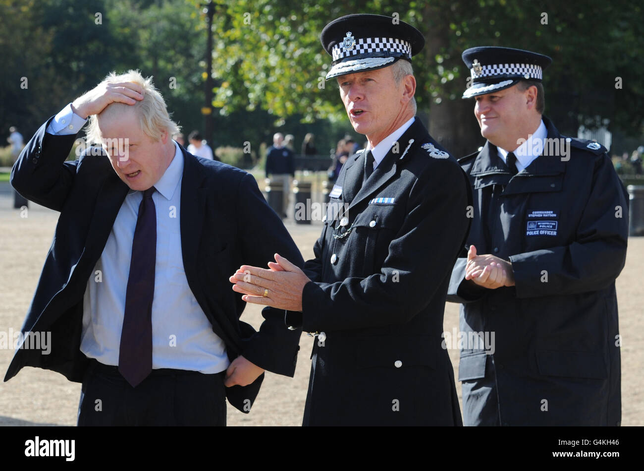 Seized cars hi-res stock photography and images - Alamy