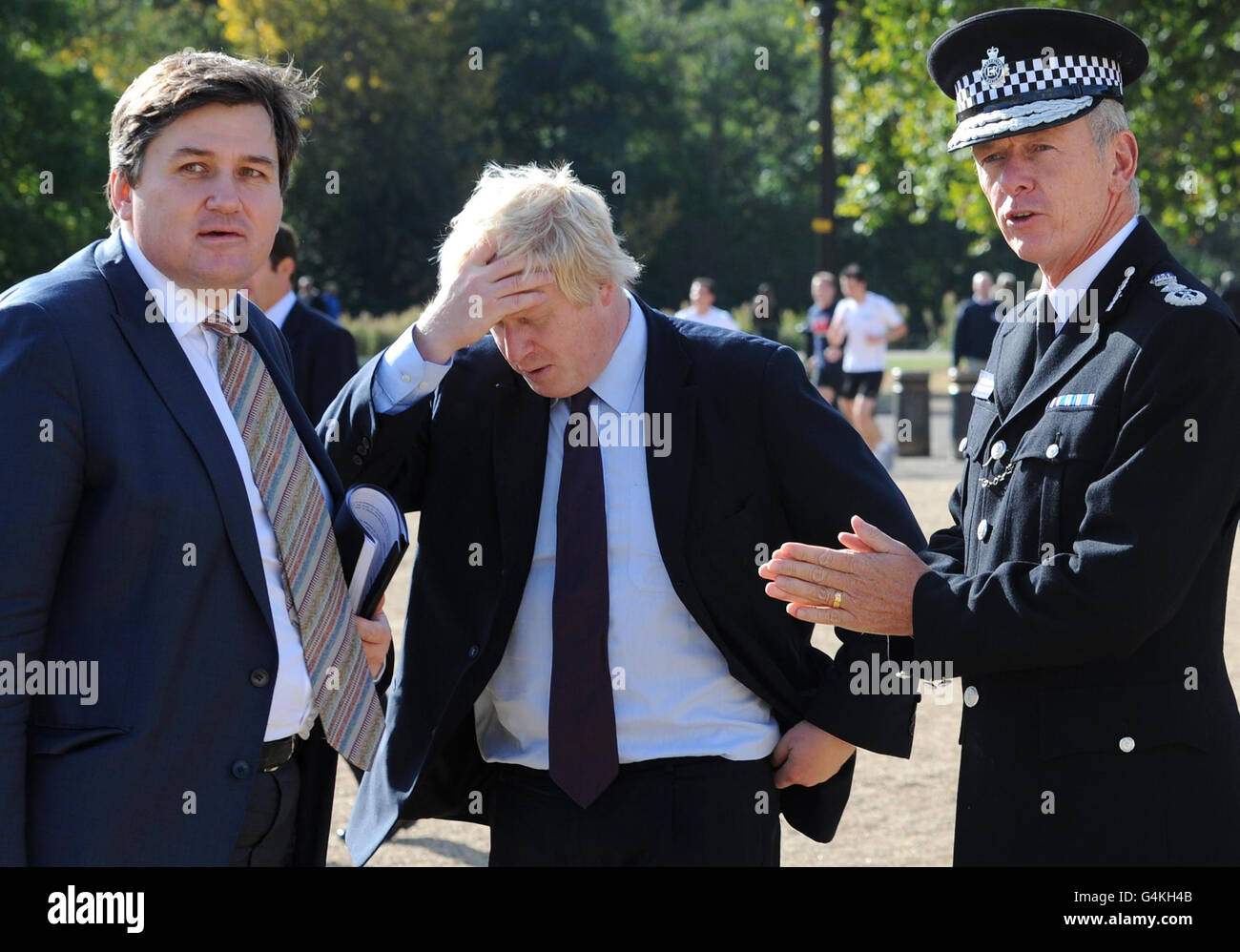 Seized cars hi-res stock photography and images - Alamy