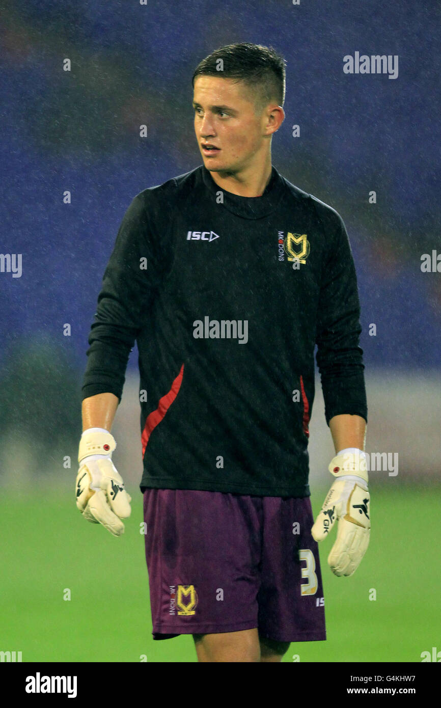 Louis bragg hi-res stock photography and images - Alamy