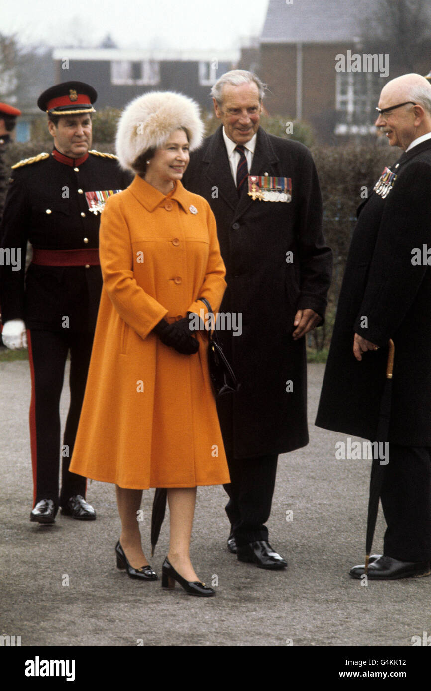 Royalty - Queen Elizabeth II Military Police Visit - Roussillon ...