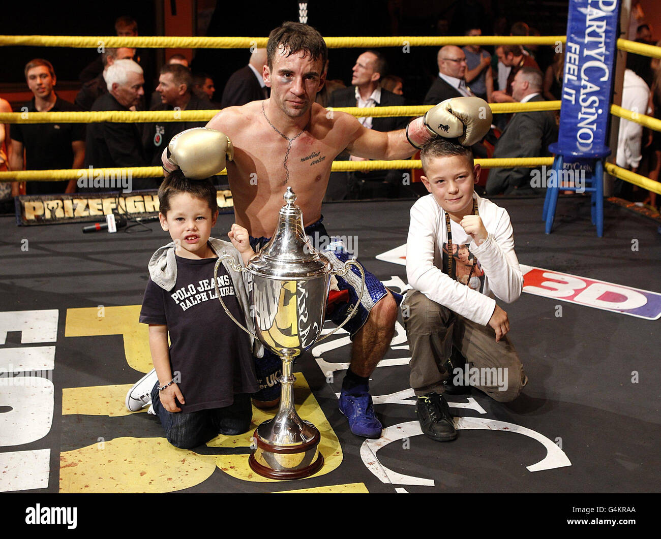 Boxing - Super Flyweight Prizefighter - Liverpool Olympia Stock Photo ...