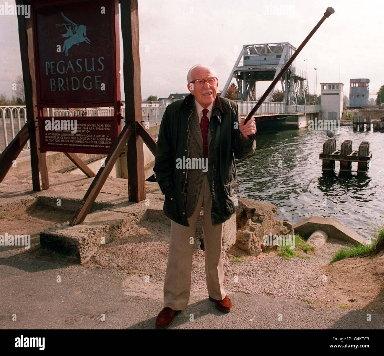 Major john howard hi-res stock photography and images - Alamy