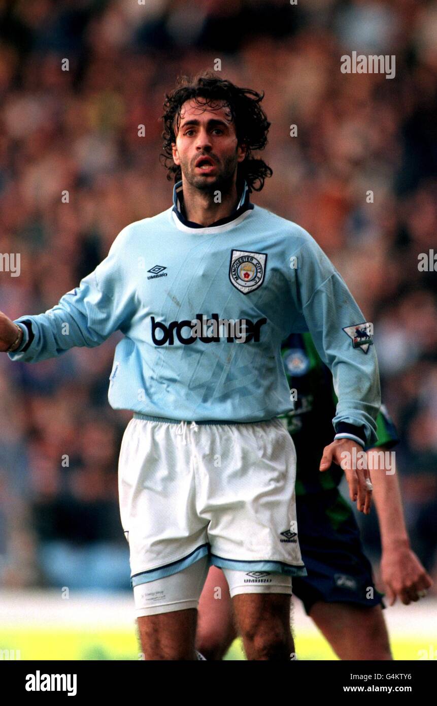 Maurizio gaudino manchester city hi-res stock photography and images ...