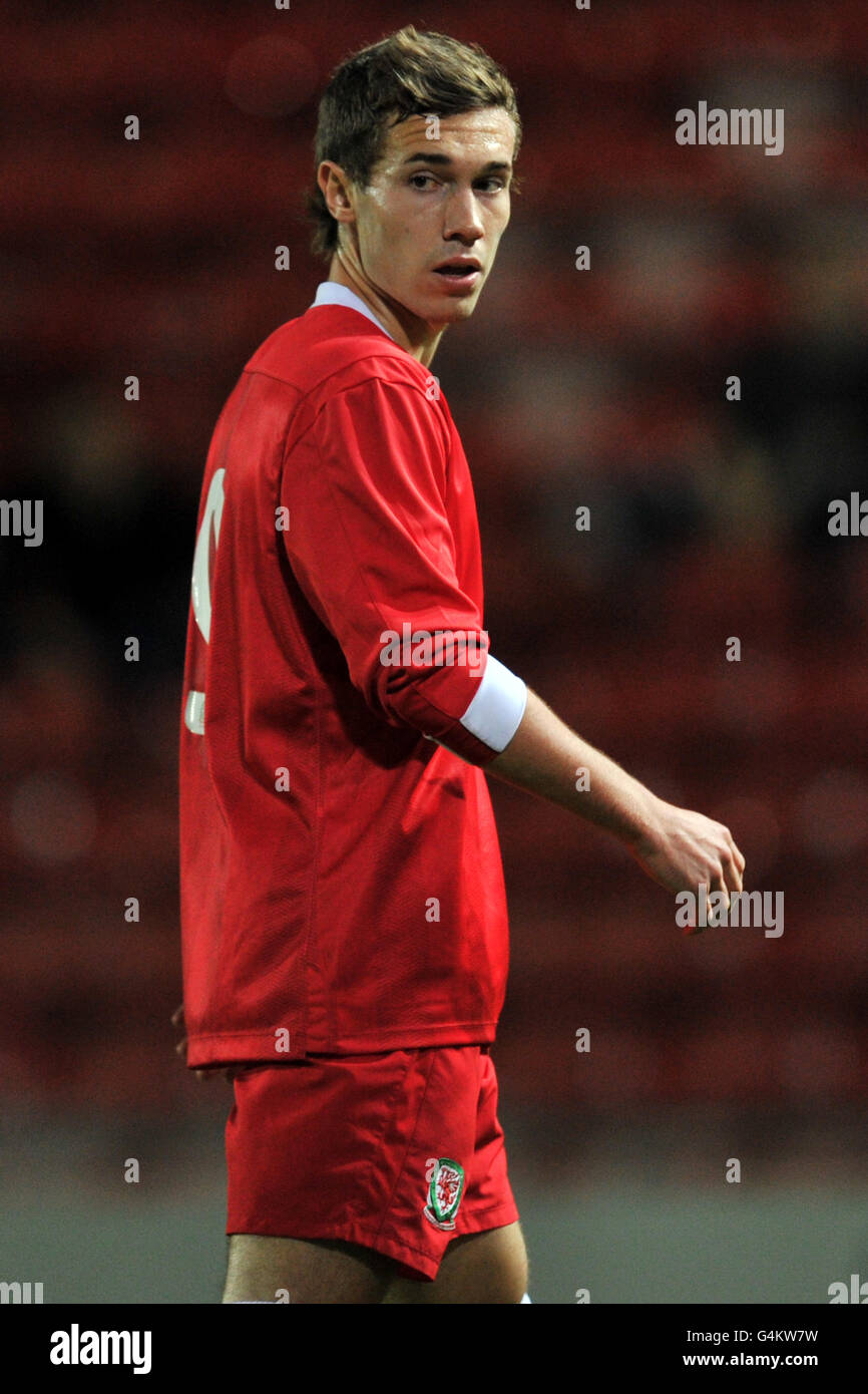 Tom bradshaw wales hi-res stock photography and images - Alamy